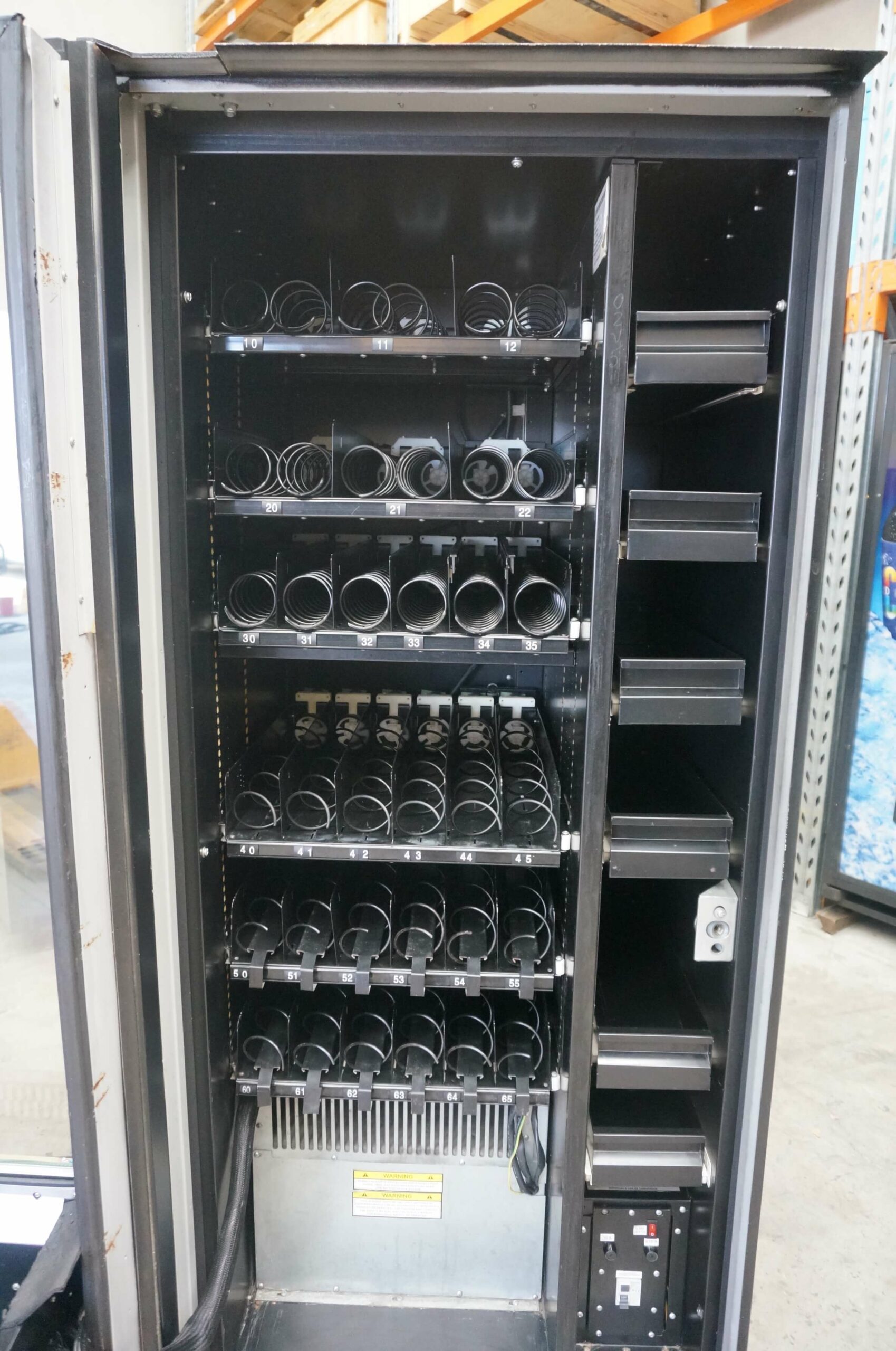 3 WIDE COMBO VENDING MACHINE - Vending Machines Australia